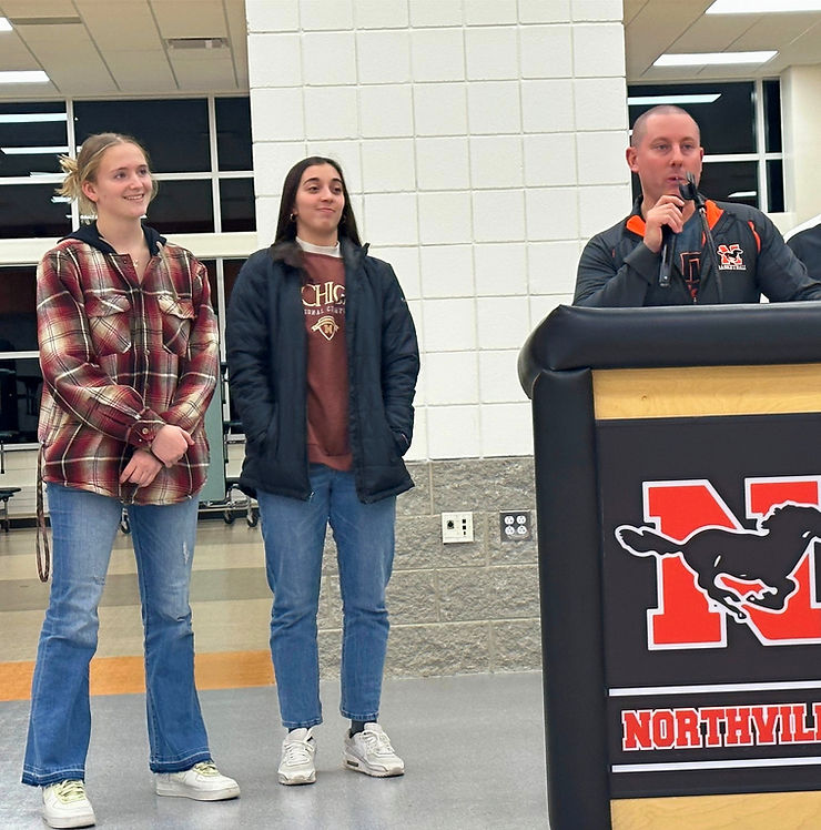 Northville basketball teams possess winning ingredients