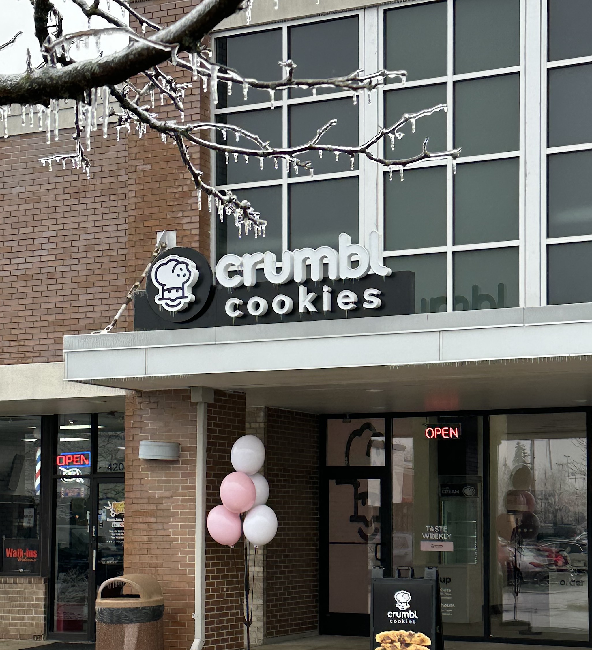 Canton's long-awaited Crumbl Cookies opens despite ice storm