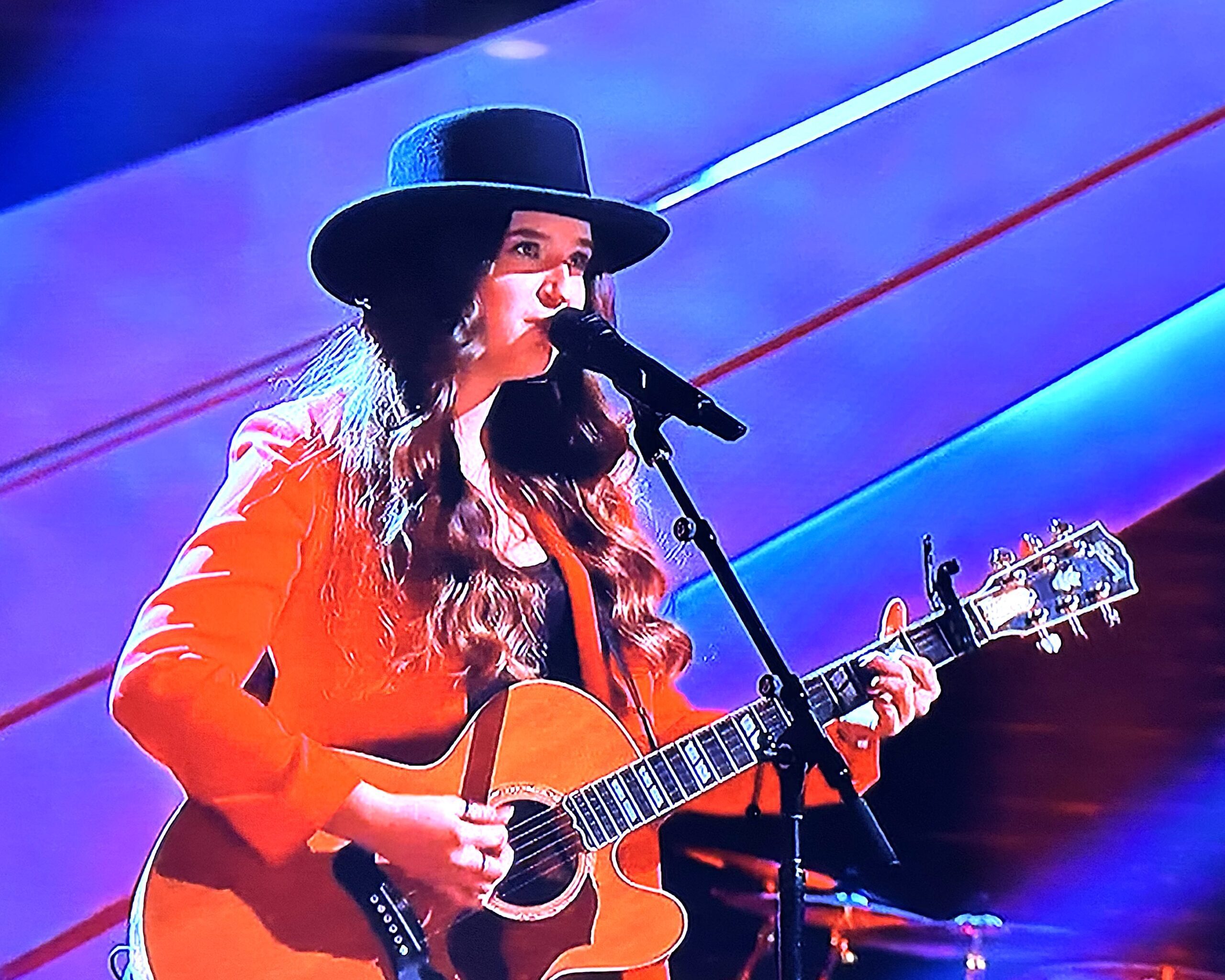 Canton singer makes history on NBC's popular 'The Voice'