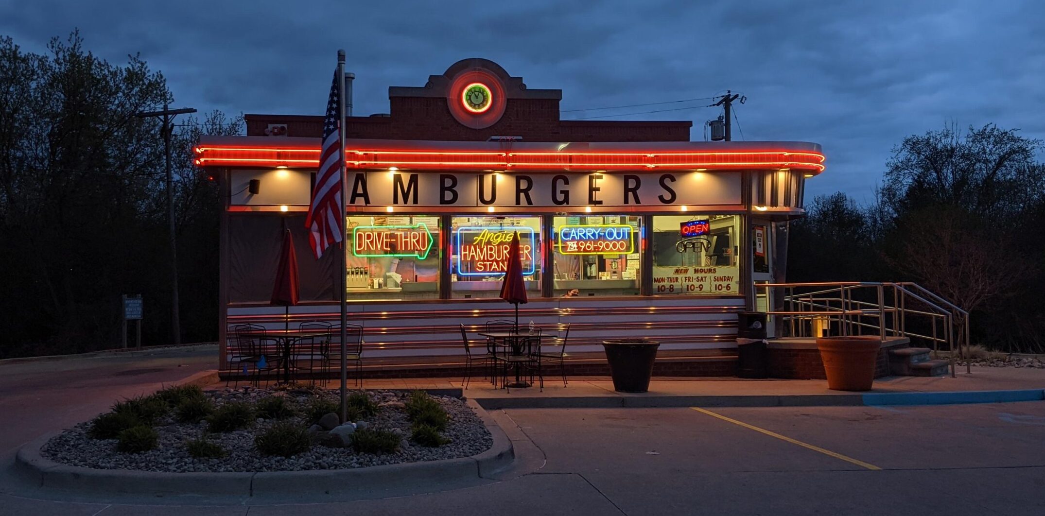 Explore Canton, Michigan's Best Burger Restaurants