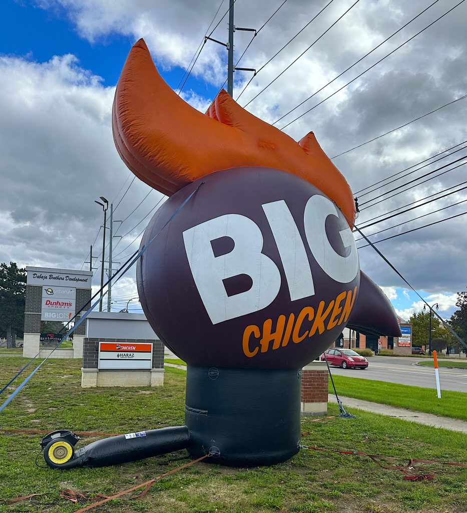 THINK BIG: Shaq opens 1st metro-Detroit Big Chicken eatery