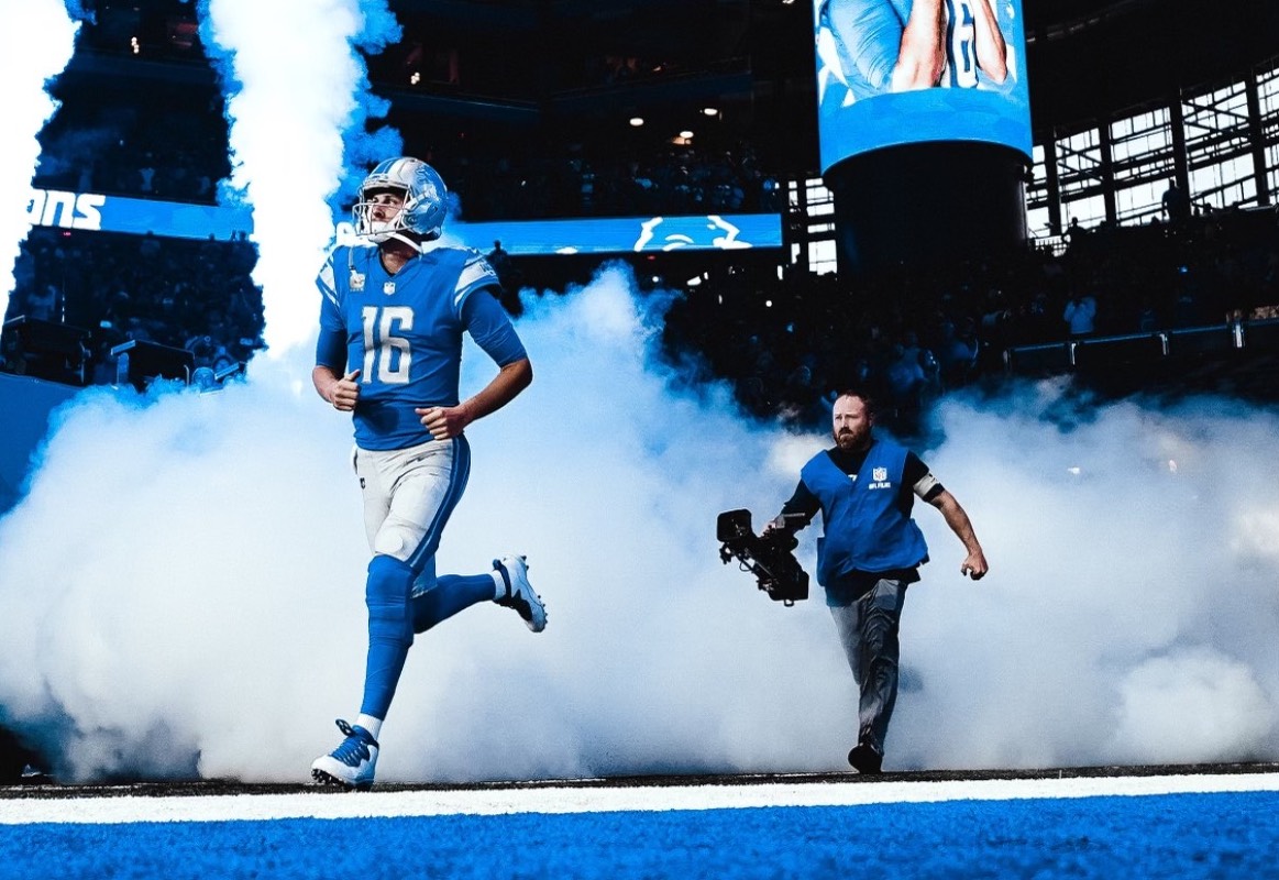 Canton man thriving at one of coolest jobs in metro Detroit